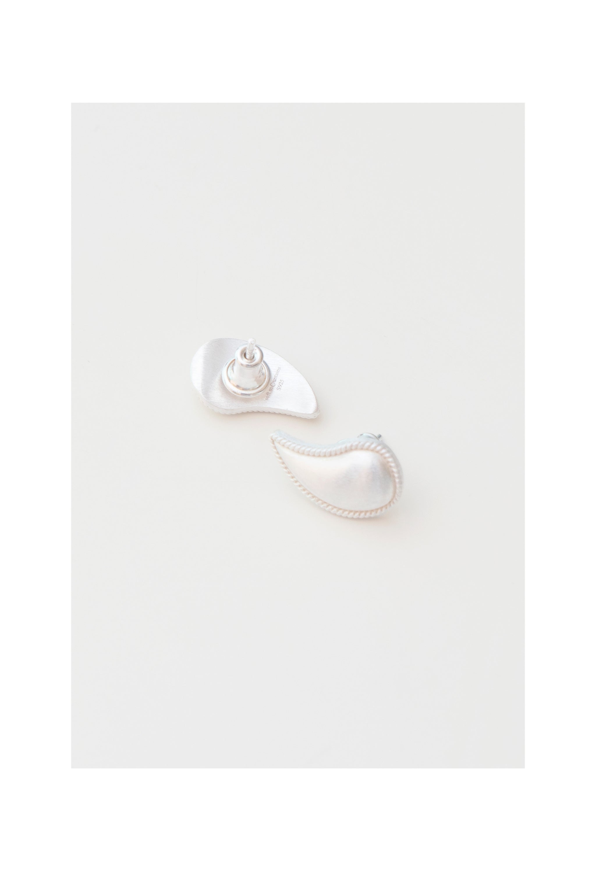 Earrings – soft mountains